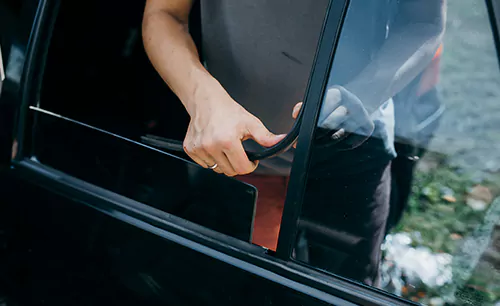 Auto Glass Services United States - Repair And Replacement